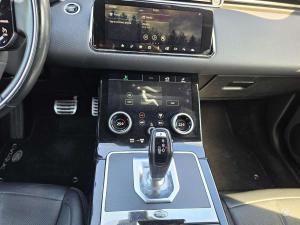 Melns Land Rover Range Rover Evoque 2020 Kauņa, ar dzinēja tilpumu 2.00 L un nobraukumu 186 tūkst. km par 18450 €, foto 17 vietnē AUTOMOTO.COM.LV