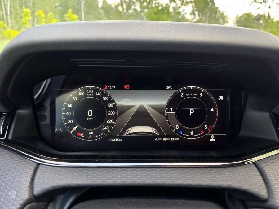 Melns Land Rover Range Rover Evoque 2020 Kauņa, ar dzinēja tilpumu 2.00 L un nobraukumu 186 tūkst. km par 18450 €, foto 21 vietnē AUTOMOTO.COM.LV
