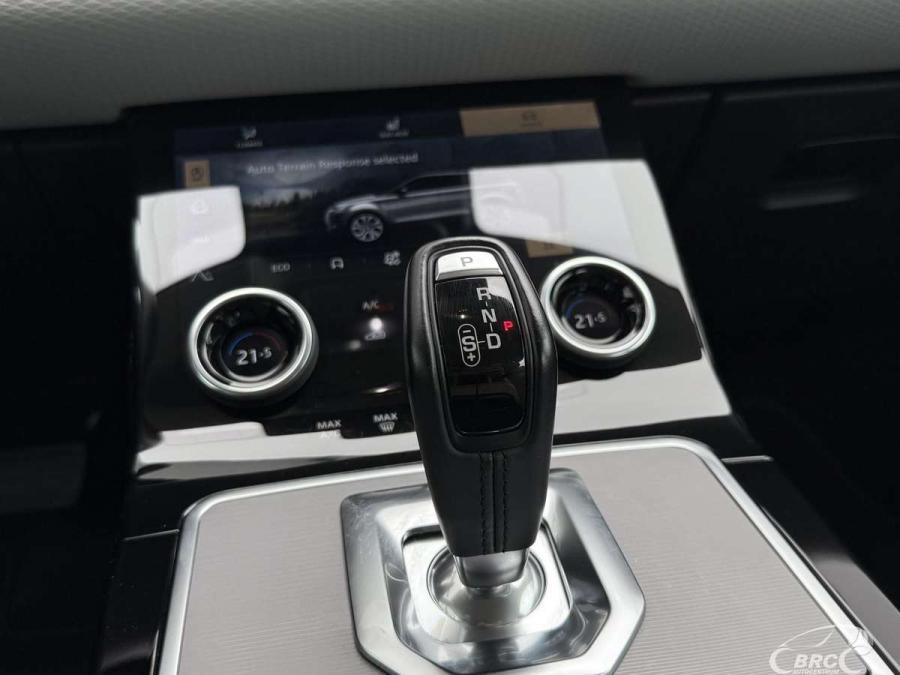 Melns Land Rover Range Rover Evoque 2021 Klaipėda, ar dzinēja tilpumu 2.00 L un nobraukumu 44 tūkst. km par 24900 €, foto 30 vietnē AUTOMOTO.COM.LV