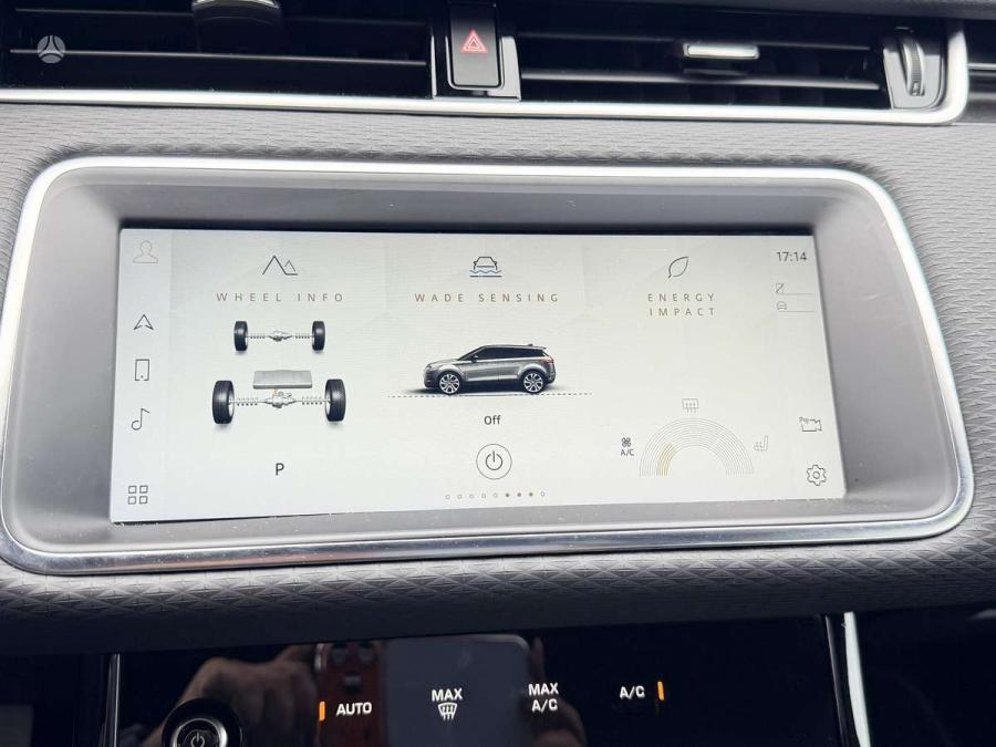 Melns Land Rover Range Rover Evoque 2021 Kauņa, ar dzinēja tilpumu 1.50 L un nobraukumu 59 tūkst. km par 34500 €, foto 28 vietnē AUTOMOTO.COM.LV