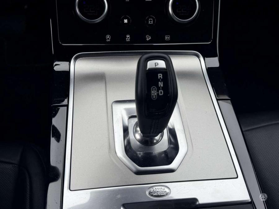 Melns Land Rover Range Rover Evoque 2021 Kauņa, ar dzinēja tilpumu 1.50 L un nobraukumu 59 tūkst. km par 34500 €, foto 33 vietnē AUTOMOTO.COM.LV