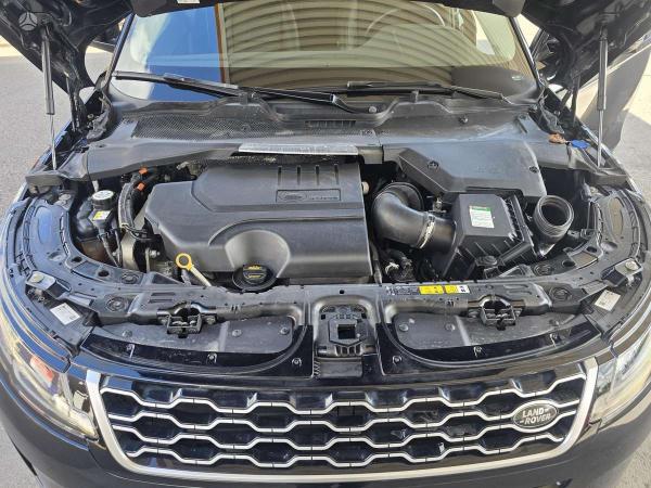 Melns Land Rover Range Rover Evoque 2022 Panevēža, ar dzinēja tilpumu 2.00 L un nobraukumu 64 tūkst. km par 32000 €, foto 9 vietnē AUTOMOTO.COM.LV