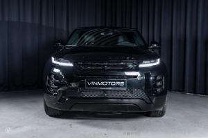 Black Land Rover Range Rover Evoque 2024 in Vilnius, with an engine capacity of 1.90 L and mileage of 8 thousand km for 47000 €, photo 3 on AUTOMOTO.COM.LV