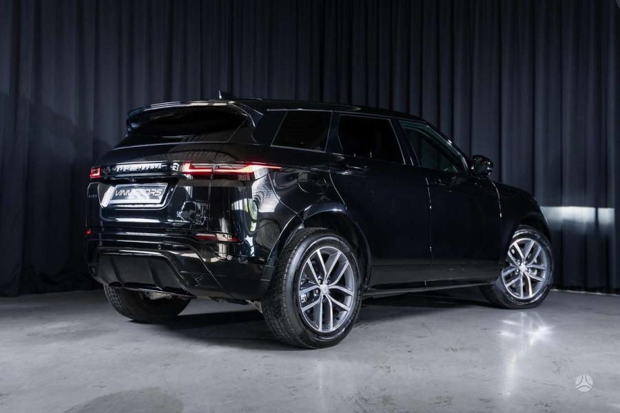 Black Land Rover Range Rover Evoque 2024 in Vilnius, with an engine capacity of 1.90 L and mileage of 8 thousand km for 47000 €, photo 5 on AUTOMOTO.COM.LV