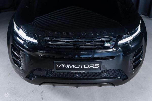 Black Land Rover Range Rover Evoque 2024 in Vilnius, with an engine capacity of 1.90 L and mileage of 8 thousand km for 47000 €, photo 7 on AUTOMOTO.COM.LV