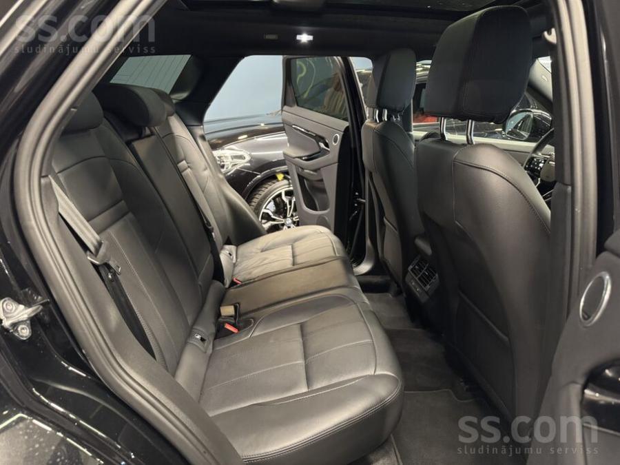 Melns Land Rover Range Rover Evoque 2025 Rīga, ar dzinēja tilpumu 2.00 L un nobraukumu 11 tūkst. km par 47990 €, foto 20 vietnē AUTOMOTO.COM.LV