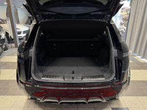 Melns Land Rover Range Rover Evoque 2025 Rīga, ar dzinēja tilpumu 2.00 L un nobraukumu 14 tūkst. km par 45990 €, foto 7 vietnē AUTOMOTO.COM.LV