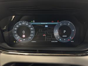 Melns Land Rover Range Rover Evoque 2025 Rīga, ar dzinēja tilpumu 2.00 L un nobraukumu 14 tūkst. km par 45990 €, foto 28 vietnē AUTOMOTO.COM.LV