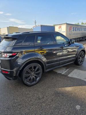 Black Land Rover Range Rover Evoque 2011 in Panevezys, with an engine capacity of 2.20 L and mileage of 302 thousand km for 4500 €, photo 5 on AUTOMOTO.COM.LV