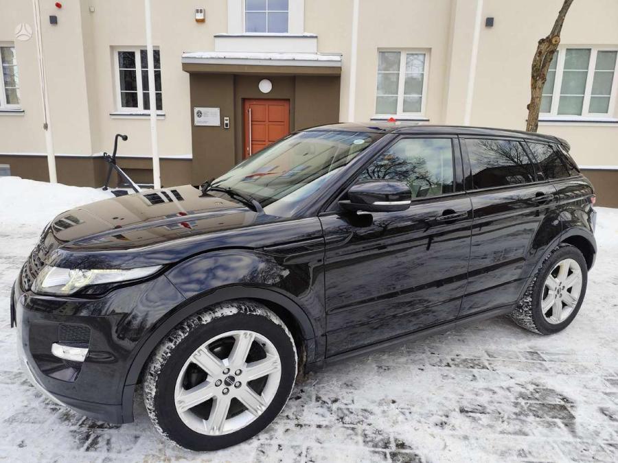 Black Land Rover Range Rover Evoque 2012 in Klaipeda, with an engine capacity of 2.20 L and mileage of 141 thousand km for 12350 €, photo 1 on AUTOMOTO.COM.LV