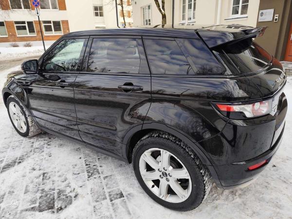 Black Land Rover Range Rover Evoque 2012 in Klaipeda, with an engine capacity of 2.20 L and mileage of 141 thousand km for 12350 €, photo 6 on AUTOMOTO.COM.LV