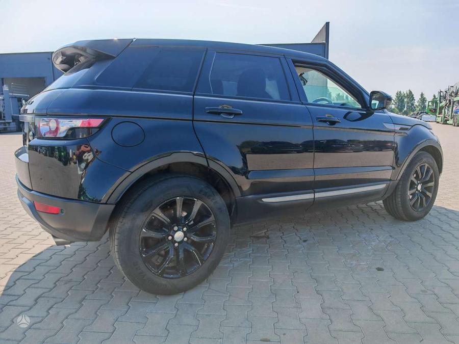 Black Land Rover Range Rover Evoque 2014 in Kaunas, with an engine capacity of 2.18 L and mileage of 154 thousand km for 3999 €, photo 11 on AUTOMOTO.COM.LV