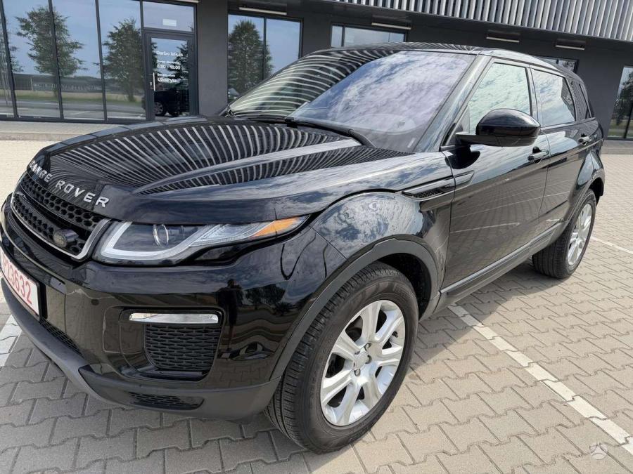 Black Land Rover Range Rover Evoque 2018 in Panevezys, with an engine capacity of 2.00 L and mileage of 56 thousand km for 13200 €, photo 1 on AUTOMOTO.COM.LV