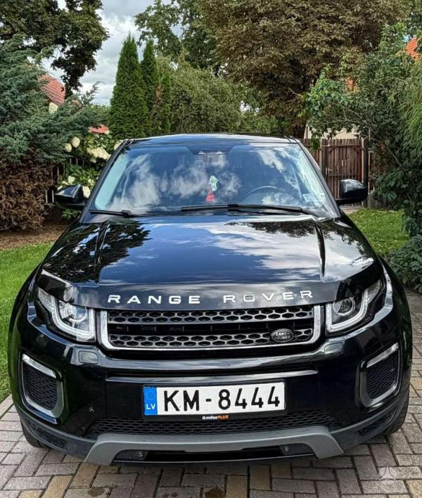 Black Land Rover Range Rover Evoque 2017 in Kuldiga, with an engine capacity of 0.00 L and mileage of 258 thousand km for 11400 €, photo 1 on AUTOMOTO.COM.LV