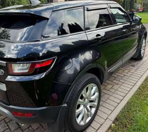 Melns Land Rover Range Rover Evoque 2017 Kuldīga, ar dzinēja tilpumu 0.00 L un nobraukumu 258 tūkst. km par 11400 €, foto 4 vietnē AUTOMOTO.COM.LV
