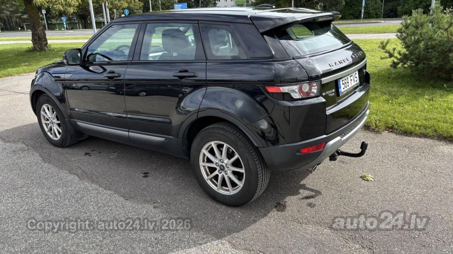 Melns Land Rover Range Rover Evoque 2013 Tallina, ar dzinēja tilpumu 2.20 L un nobraukumu 390 tūkst. km par 5500 €, foto 4 vietnē AUTOMOTO.COM.LV