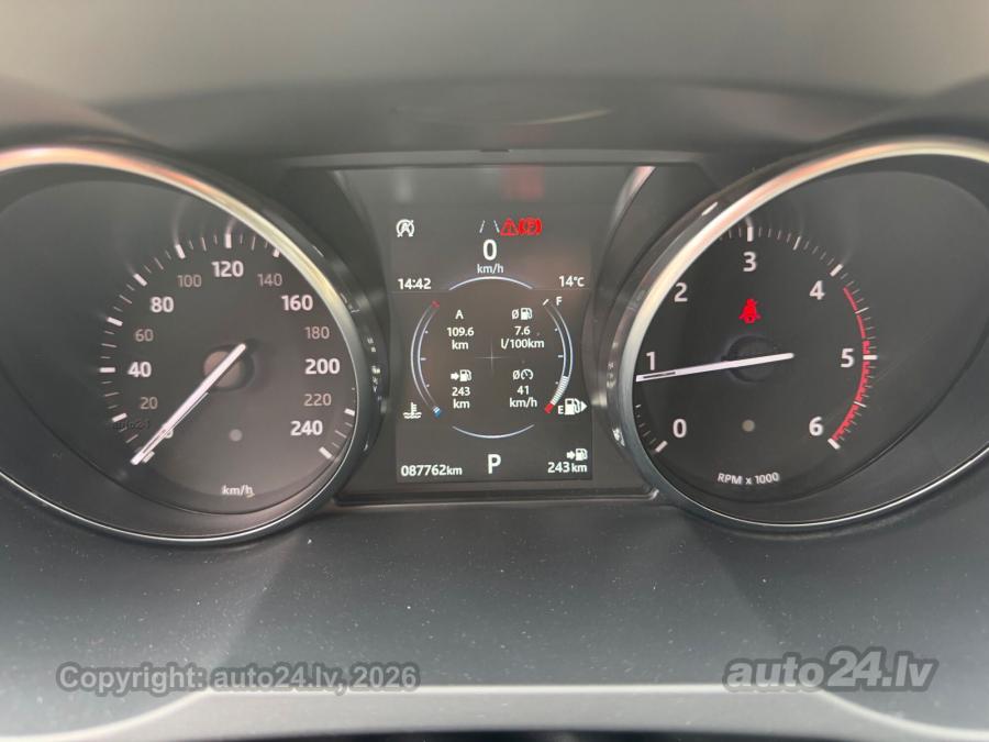 Melns Land Rover Range Rover Evoque 2018 Veru, ar dzinēja tilpumu 2.00 L un nobraukumu 88 tūkst. km par 14990 €, foto 10 vietnē AUTOMOTO.COM.LV