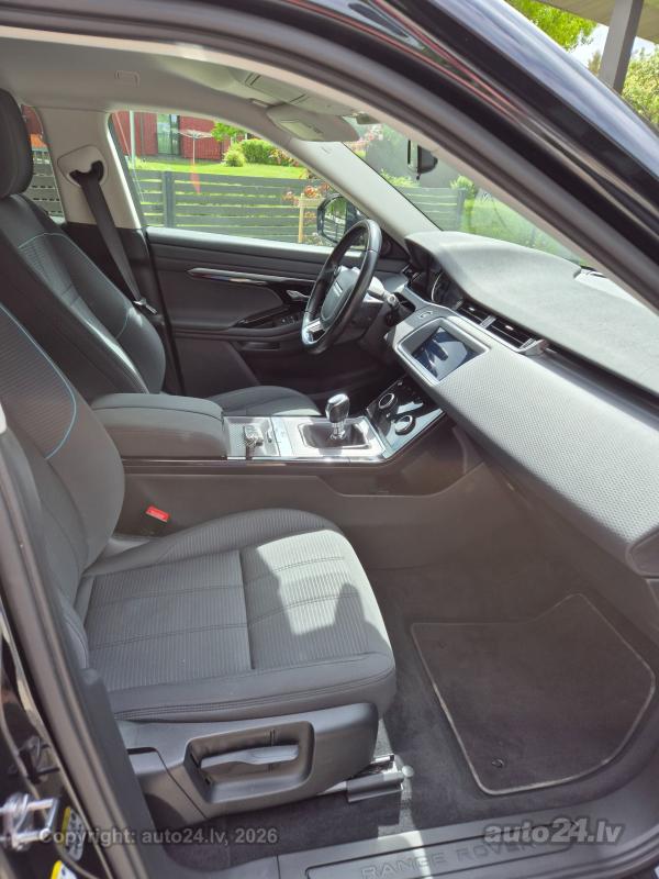 Black Land Rover Range Rover Evoque 2020 in Tallinn, with an engine capacity of 2.00 L and mileage of 97 thousand km for 24500 €, photo 8 on AUTOMOTO.COM.LV