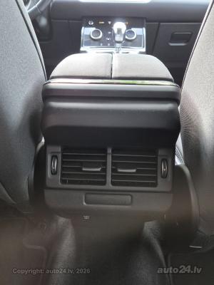 Melns Land Rover Range Rover Evoque 2020 Tallina, ar dzinēja tilpumu 2.00 L un nobraukumu 97 tūkst. km par 24500 €, foto 22 vietnē AUTOMOTO.COM.LV