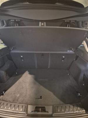 Melns Land Rover Range Rover Evoque 2020 Tallina, ar dzinēja tilpumu 2.00 L un nobraukumu 97 tūkst. km par 24500 €, foto 26 vietnē AUTOMOTO.COM.LV