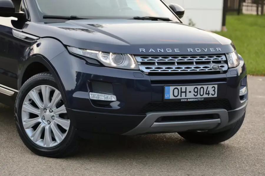 Blue Land Rover Range Rover Evoque 2014 in Jelgava, with an engine capacity of 2.20 L and mileage of 208 thousand km for 9600 €, photo 6 on AUTOMOTO.COM.LV