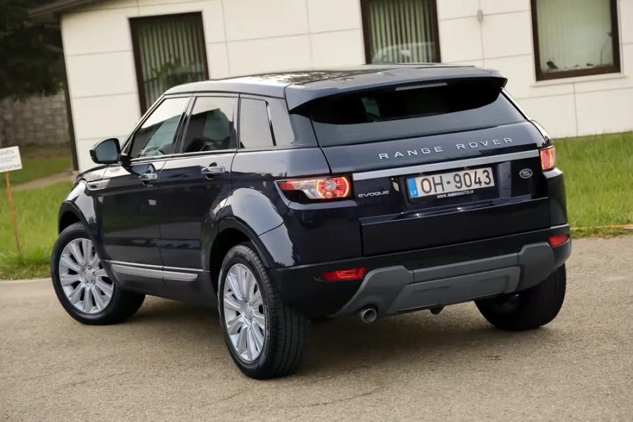 Blue Land Rover Range Rover Evoque 2014 in Jelgava, with an engine capacity of 2.20 L and mileage of 208 thousand km for 9600 €, photo 11 on AUTOMOTO.COM.LV