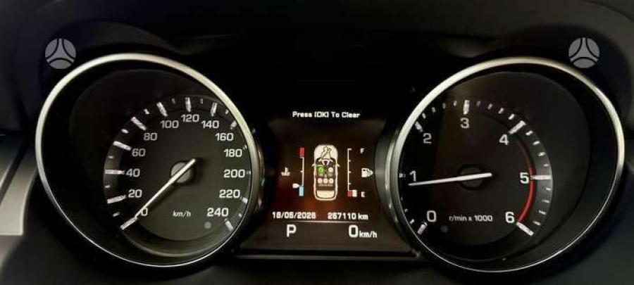 Zils Land Rover Range Rover Evoque 2014 Šauļi, ar dzinēja tilpumu 2.18 L un nobraukumu 257 tūkst. km par 14450 €, foto 35 vietnē AUTOMOTO.COM.LV