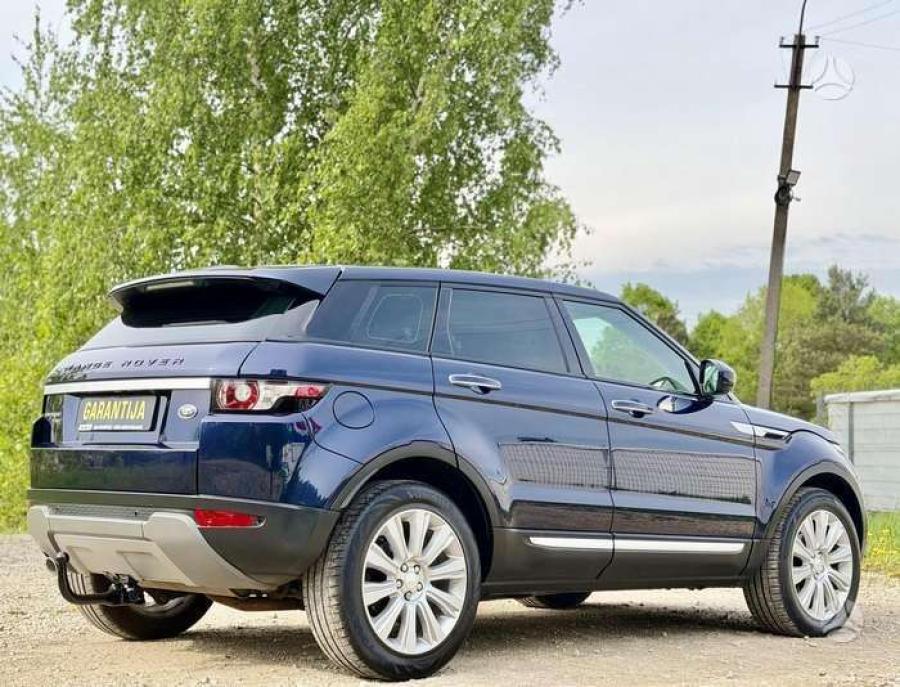 Blue Land Rover Range Rover Evoque 2014 in Siauliai, with an engine capacity of 2.18 L and mileage of 257 thousand km for 14450 €, photo 5 on AUTOMOTO.COM.LV