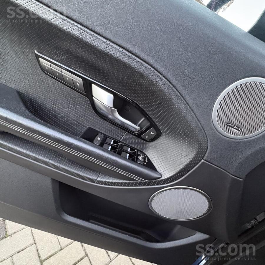 Zils Land Rover Range Rover Evoque 2014 Tukums, ar dzinēja tilpumu 2.20 L un nobraukumu 134 tūkst. km par 13900 €, foto 15 vietnē AUTOMOTO.COM.LV
