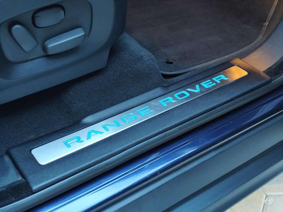 Zils Land Rover Range Rover Evoque 2015 Panevēža, ar dzinēja tilpumu 2.18 L un nobraukumu 225 tūkst. km par 10888 €, foto 18 vietnē AUTOMOTO.COM.LV
