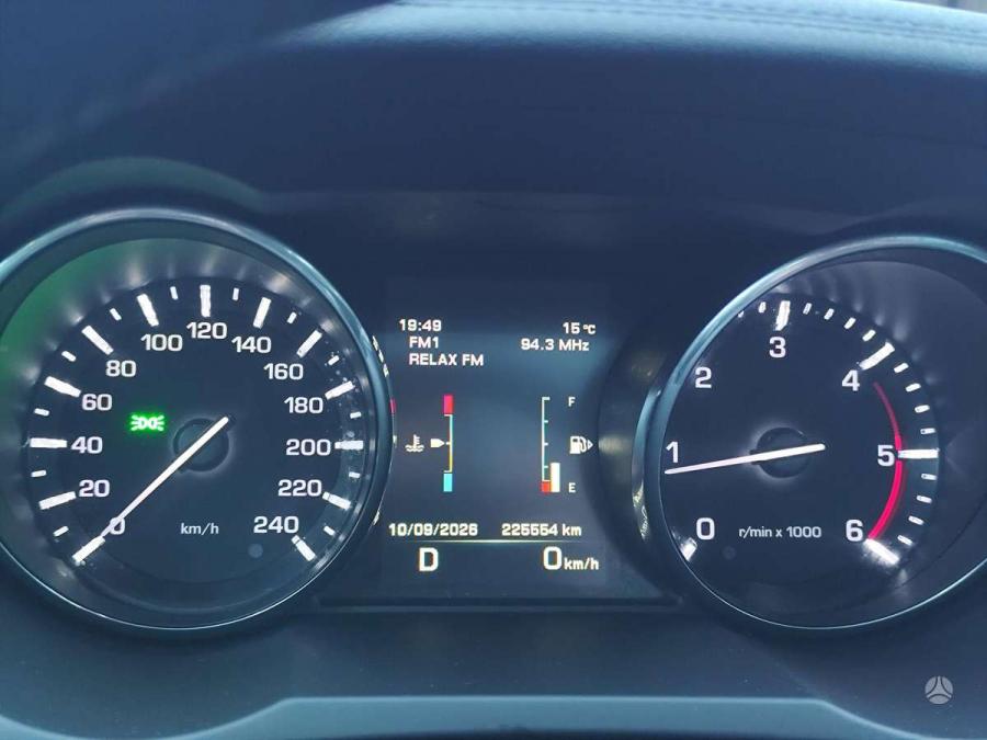Zils Land Rover Range Rover Evoque 2015 Panevēža, ar dzinēja tilpumu 2.18 L un nobraukumu 225 tūkst. km par 10888 €, foto 29 vietnē AUTOMOTO.COM.LV
