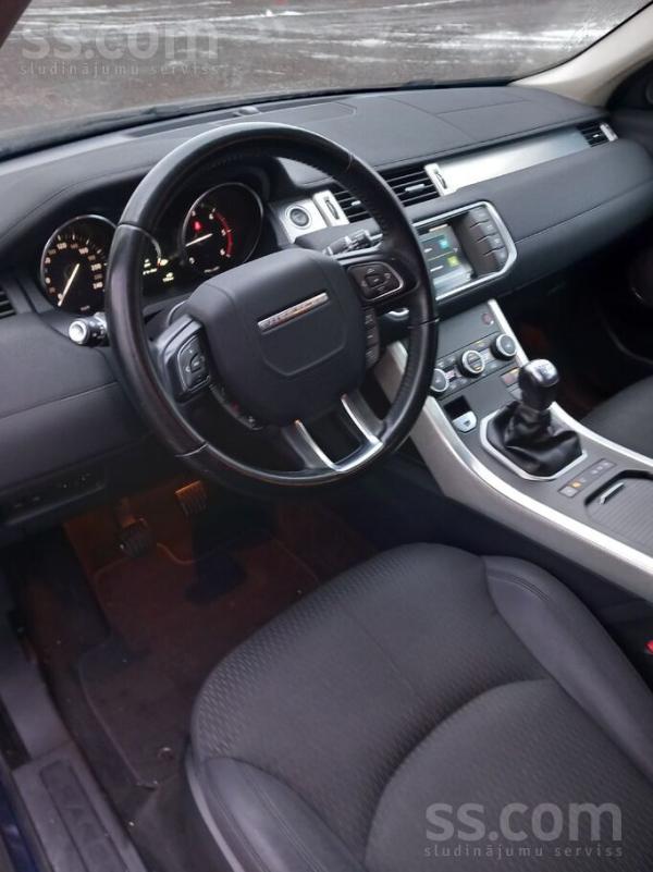 Blue Land Rover Range Rover Evoque 2016 in Cesis, with an engine capacity of 2.00 L and mileage of 179 thousand km for 11590 €, photo 8 on AUTOMOTO.COM.LV