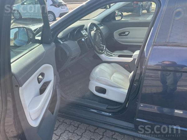 Blue Land Rover Range Rover Evoque 2016 in Riga, with an engine capacity of 2.00 L and mileage of 170 thousand km for 12500 €, photo 6 on AUTOMOTO.COM.LV