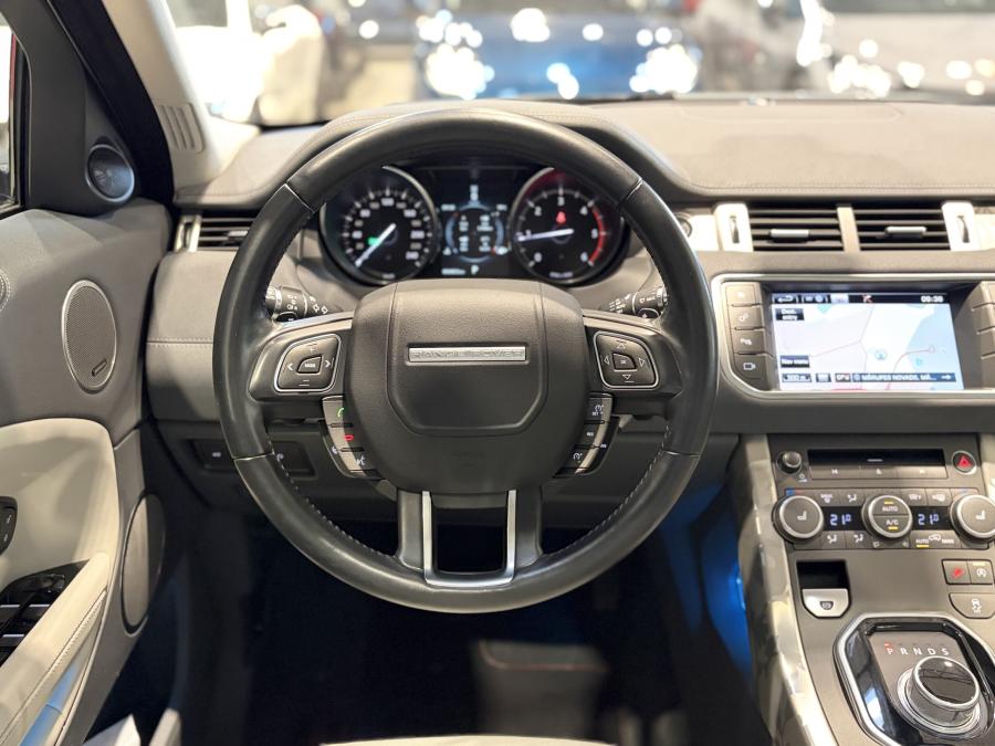Blue Land Rover Range Rover Evoque 2016 in Riga, with an engine capacity of 2.00 L and mileage of 94 thousand km for 13900 €, photo 12 on AUTOMOTO.COM.LV