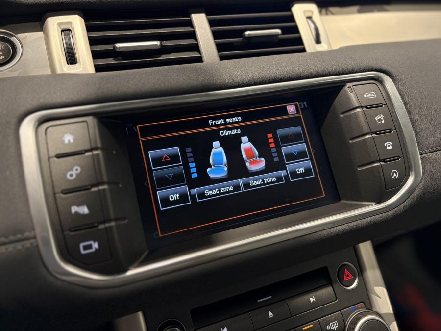 Blue Land Rover Range Rover Evoque 2016 in Riga, with an engine capacity of 2.00 L and mileage of 94 thousand km for 13900 €, photo 17 on AUTOMOTO.COM.LV