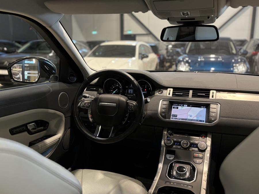 Blue Land Rover Range Rover Evoque 2016 in Riga, with an engine capacity of 2.00 L and mileage of 94 thousand km for 13900 €, photo 20 on AUTOMOTO.COM.LV