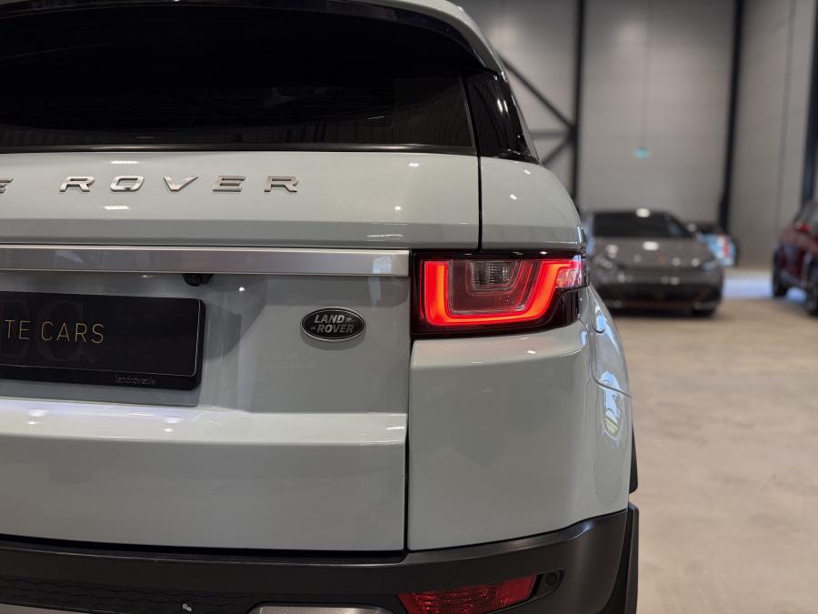 Blue Land Rover Range Rover Evoque 2016 in Riga, with an engine capacity of 2.00 L and mileage of 94 thousand km for 13900 €, photo 32 on AUTOMOTO.COM.LV