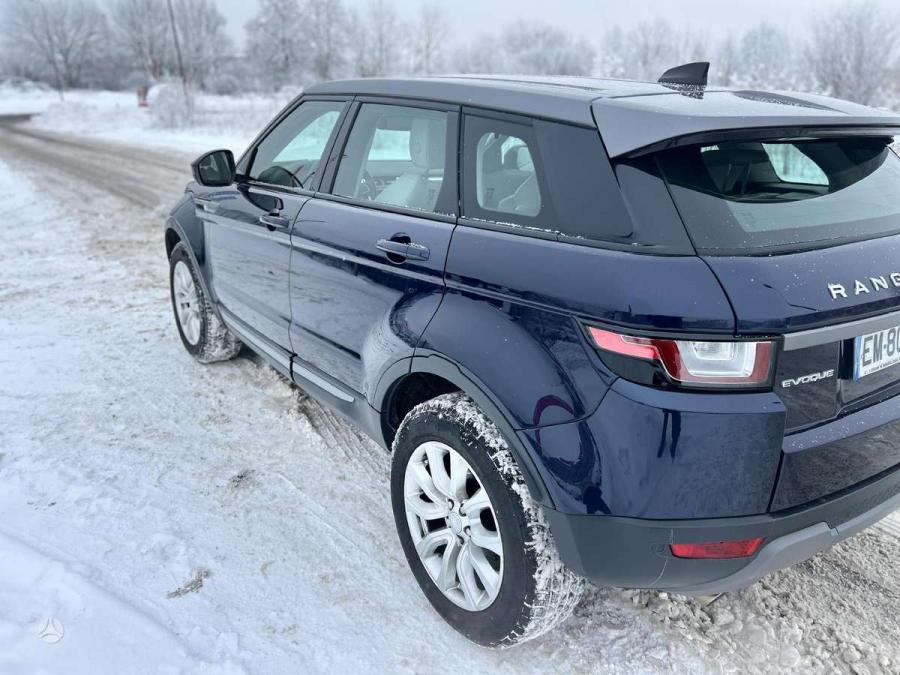 Zils Land Rover Range Rover Evoque 2017 Panevēža, ar dzinēja tilpumu 2.00 L un nobraukumu 160 tūkst. km par 11098 €, foto 5 vietnē AUTOMOTO.COM.LV
