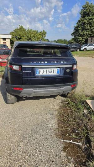 Blue Land Rover Range Rover Evoque 2017 in Siauliai, with an engine capacity of 2.00 L and mileage of 138 thousand km for 5500 €, photo 5 on AUTOMOTO.COM.LV