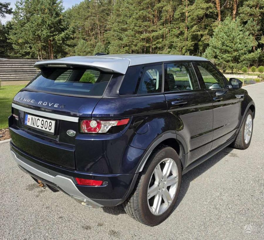 Blue Land Rover Range Rover Evoque 2015 in Nemencine, with an engine capacity of 2.18 L and mileage of 241 thousand km for 10500 €, photo 6 on AUTOMOTO.COM.LV