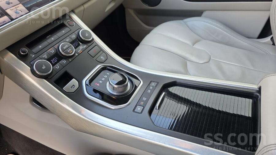 Brūns Land Rover Range Rover Evoque 2012 Rīga, ar dzinēja tilpumu 2.20 L un nobraukumu 215 tūkst. km par 10650 €, foto 24 vietnē AUTOMOTO.COM.LV