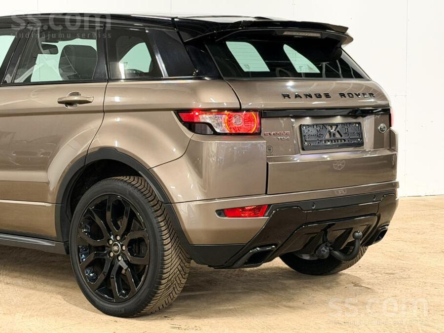 Brown Land Rover Range Rover Evoque 2015 in Jurmala, with an engine capacity of 2.20 L and mileage of 293 thousand km for 13895 €, photo 9 on AUTOMOTO.COM.LV