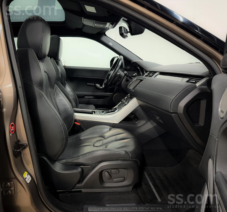 Brūns Land Rover Range Rover Evoque 2015 Jūrmala, ar dzinēja tilpumu 2.20 L un nobraukumu 293 tūkst. km par 12450 €, foto 25 vietnē AUTOMOTO.COM.LV