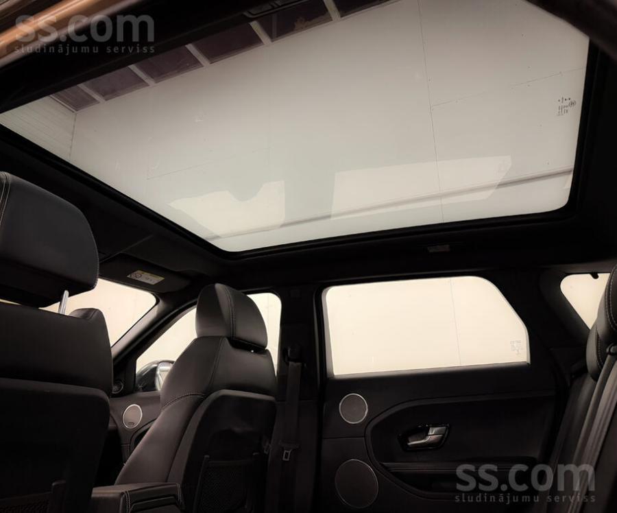 Brūns Land Rover Range Rover Evoque 2015 Jūrmala, ar dzinēja tilpumu 2.20 L un nobraukumu 293 tūkst. km par 12450 €, foto 30 vietnē AUTOMOTO.COM.LV