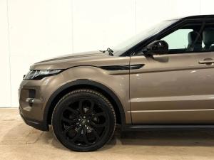 Brown Land Rover Range Rover Evoque 2015 in Jurmala, with an engine capacity of 2.20 L and mileage of 293 thousand km for 12450 €, photo 9 on AUTOMOTO.COM.LV