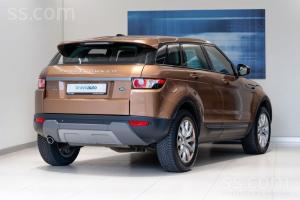 Brown Land Rover Range Rover Evoque 2015 in Riga, with an engine capacity of 2.20 L and mileage of 167 thousand km for 8990 €, photo 4 on AUTOMOTO.COM.LV