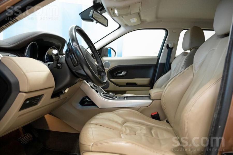 Brown Land Rover Range Rover Evoque 2015 in Riga, with an engine capacity of 2.20 L and mileage of 167 thousand km for 8990 €, photo 10 on AUTOMOTO.COM.LV