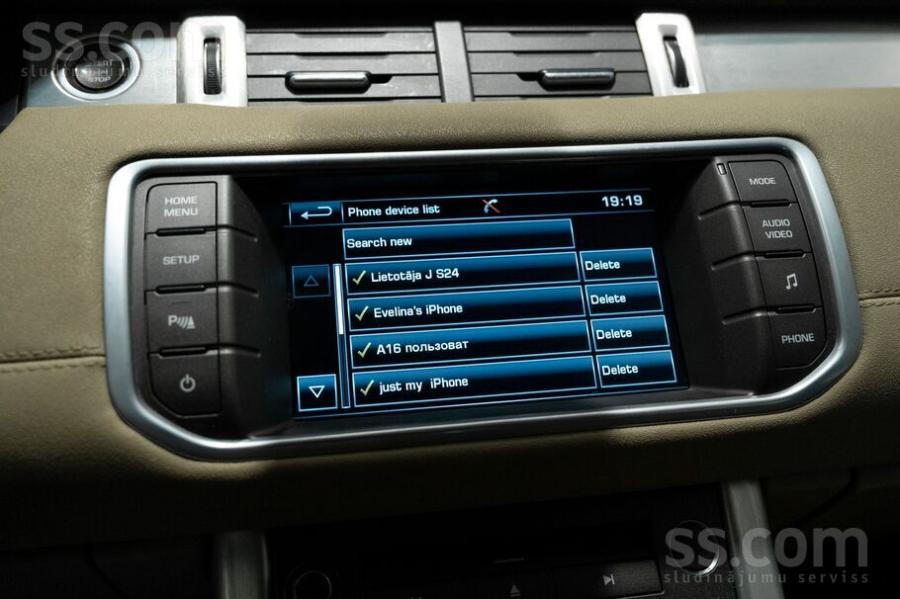 Brown Land Rover Range Rover Evoque 2015 in Riga, with an engine capacity of 2.20 L and mileage of 167 thousand km for 8990 €, photo 25 on AUTOMOTO.COM.LV