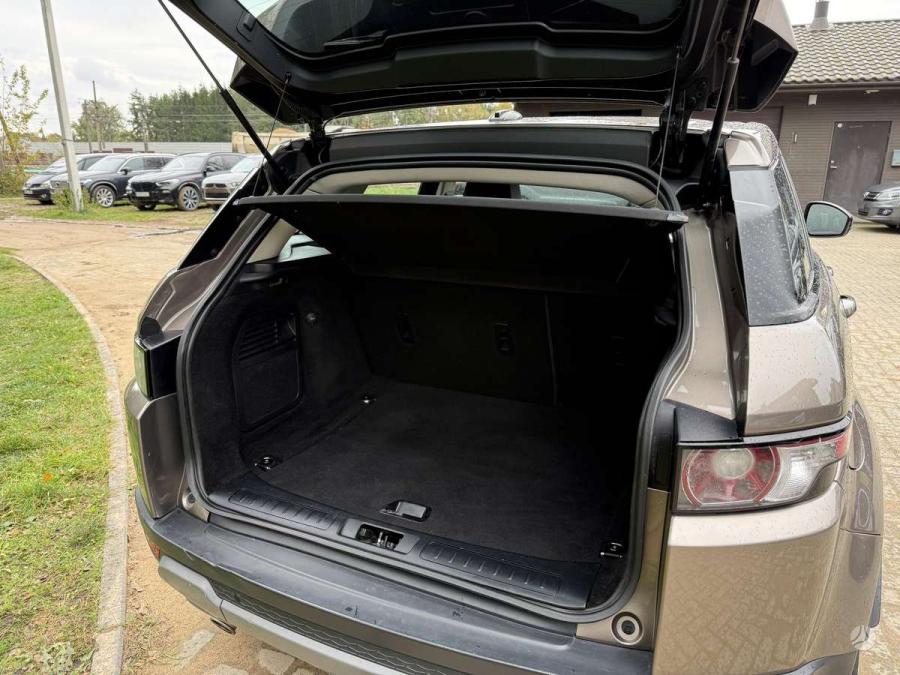 Brown Land Rover Range Rover Evoque 2015 in Kaunas, with an engine capacity of 2.18 L and mileage of 190 thousand km for 8950 €, photo 8 on AUTOMOTO.COM.LV
