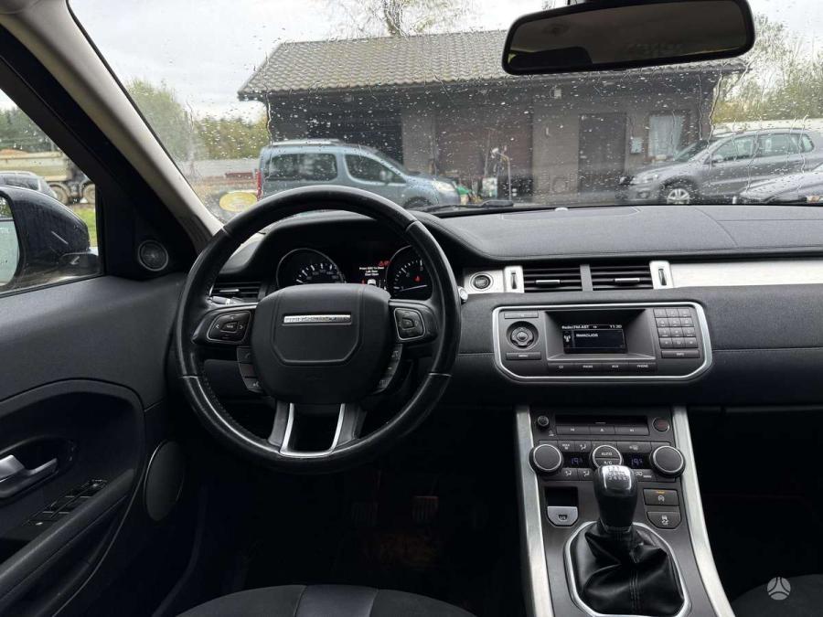 Brown Land Rover Range Rover Evoque 2015 in Kaunas, with an engine capacity of 2.18 L and mileage of 190 thousand km for 8950 €, photo 17 on AUTOMOTO.COM.LV